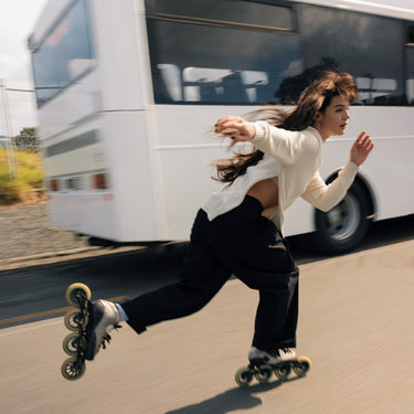 sustainable nz knitwear fashion brand / Standard Issue